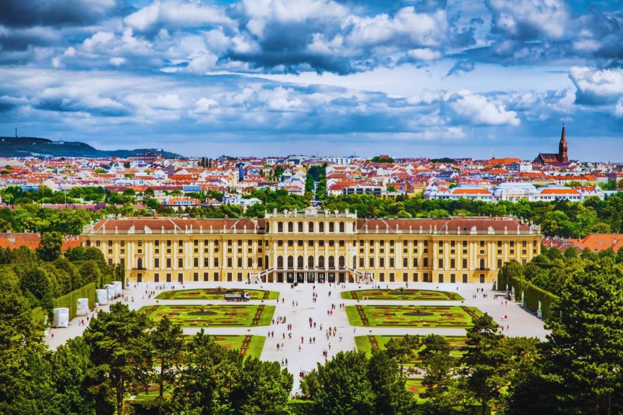 Elegantno putovanje u Beč i dvorac Schönbrunn - ABC Travels Blog